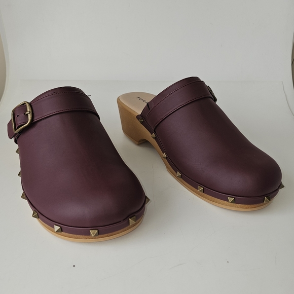 torrid | Shoes | Torrid Dark Burgundy Studded Clog Faux Wood Heel Size ...